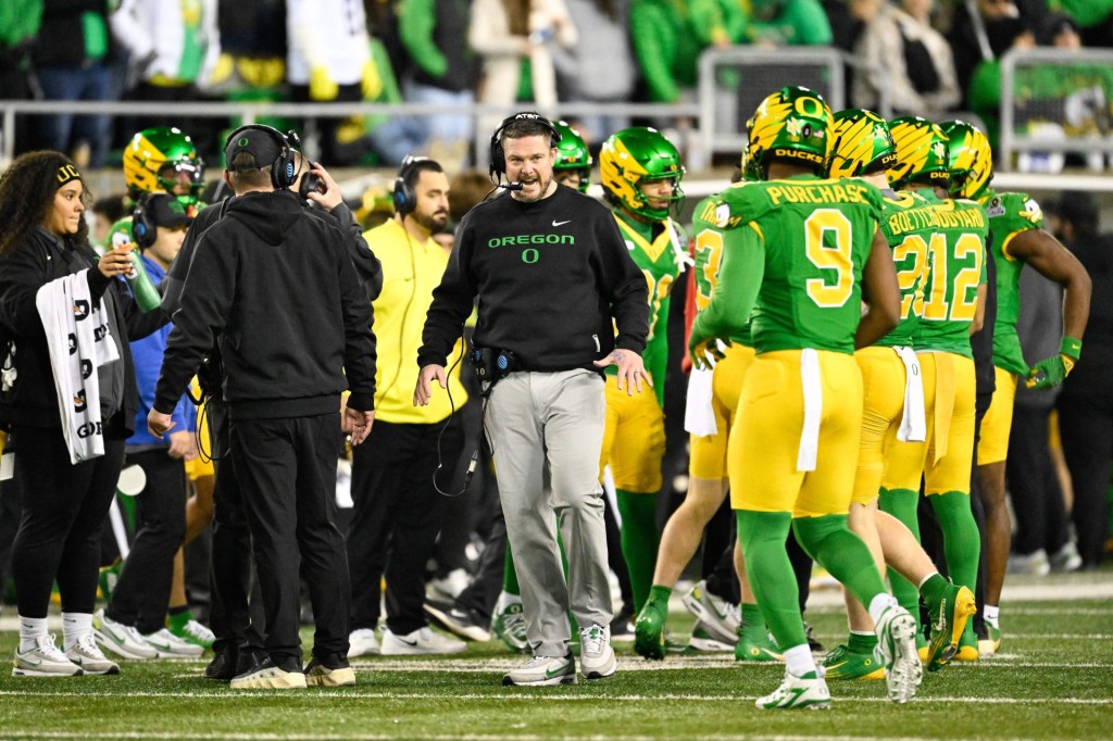 Oregon’s Dan Lanning criticizes CFP’s neutral sites and scheduling