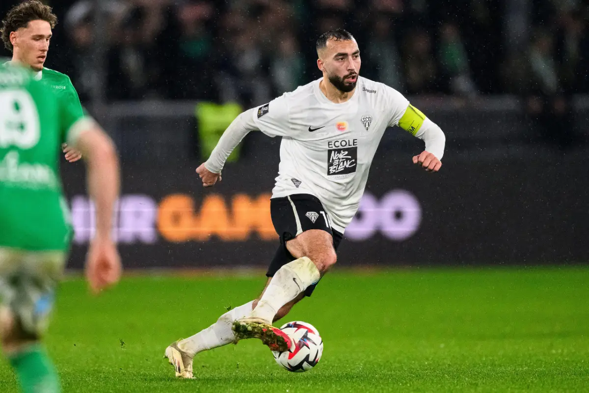 L’OL en pôle position devant l’OM pour enrôler ce milieu algérien