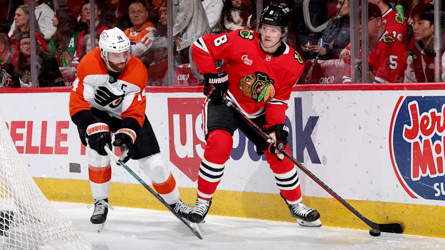 Blackhawks hope for less humbug and more holiday cheer against Flyers