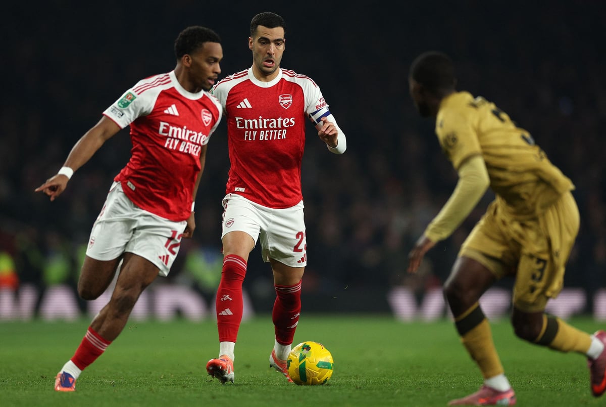 Arsenal 0-0 Crystal Palace: Fast start as big chance missed - Live