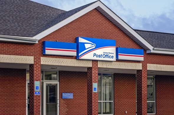 Are post offices open on Christmas Eve? USPS and UPS festive closures ...