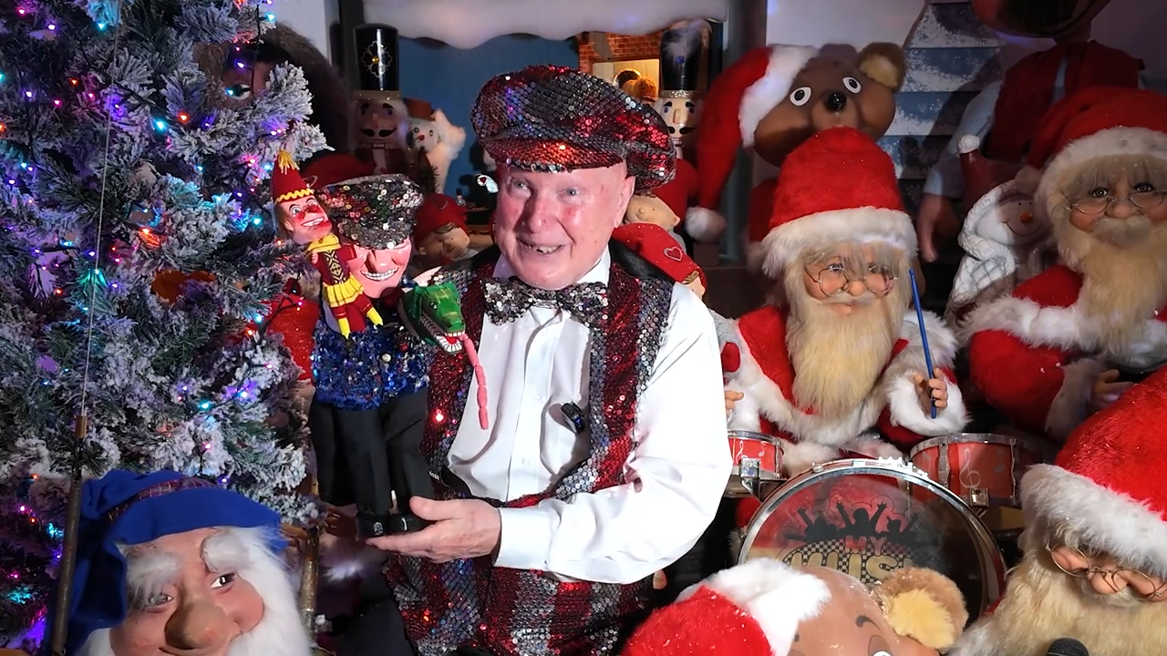 I own a puppet museum and have a collection of antique Christmas ...