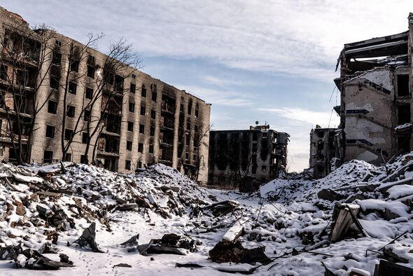 Ukraine withdraws forces from Siversk as Russia takes 'significant ...