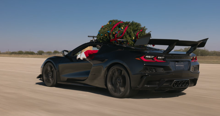 Want to drive really, really fast with a Christmas tree? The 2026 Corvette ZR1 just set the ...