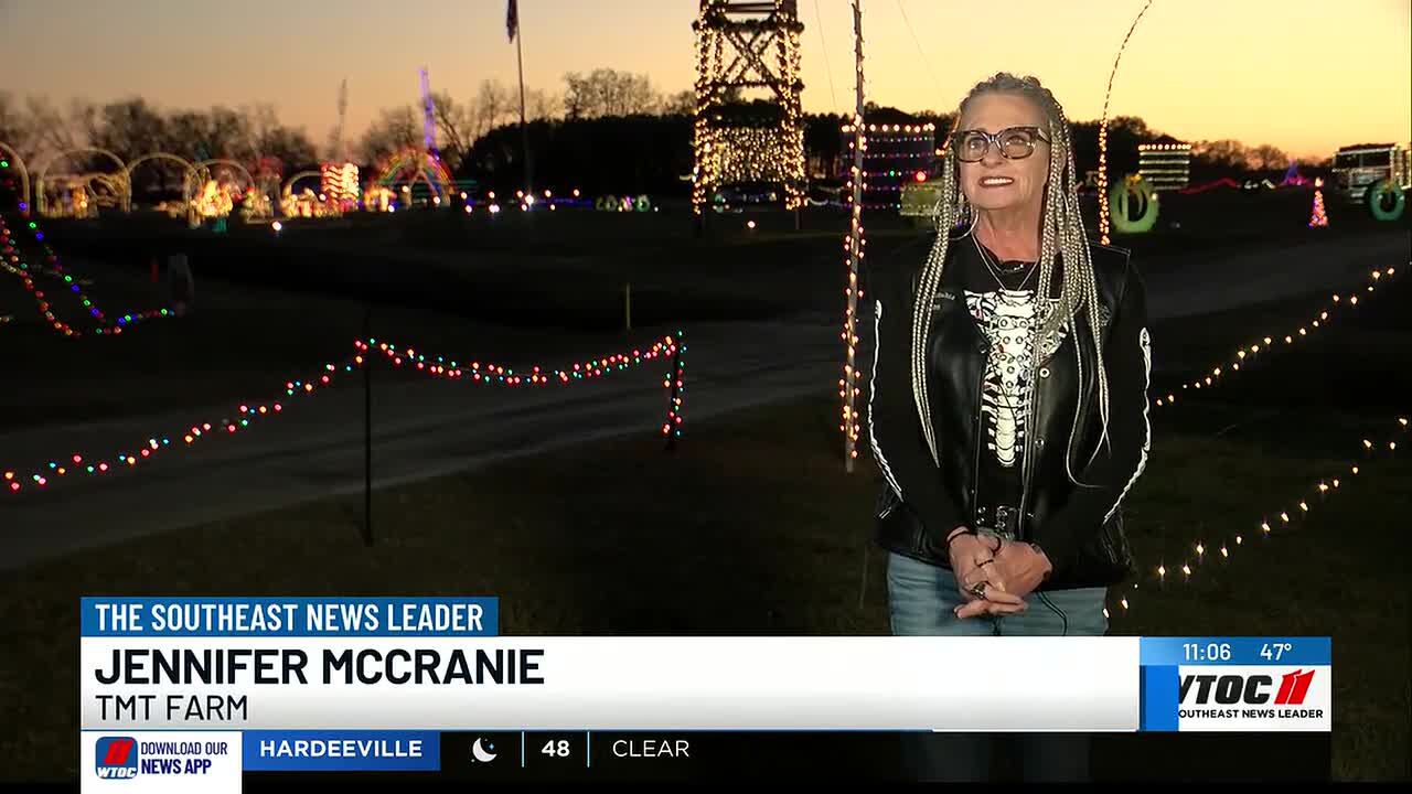 Bulloch County family keeps 20-year light display running despite ...