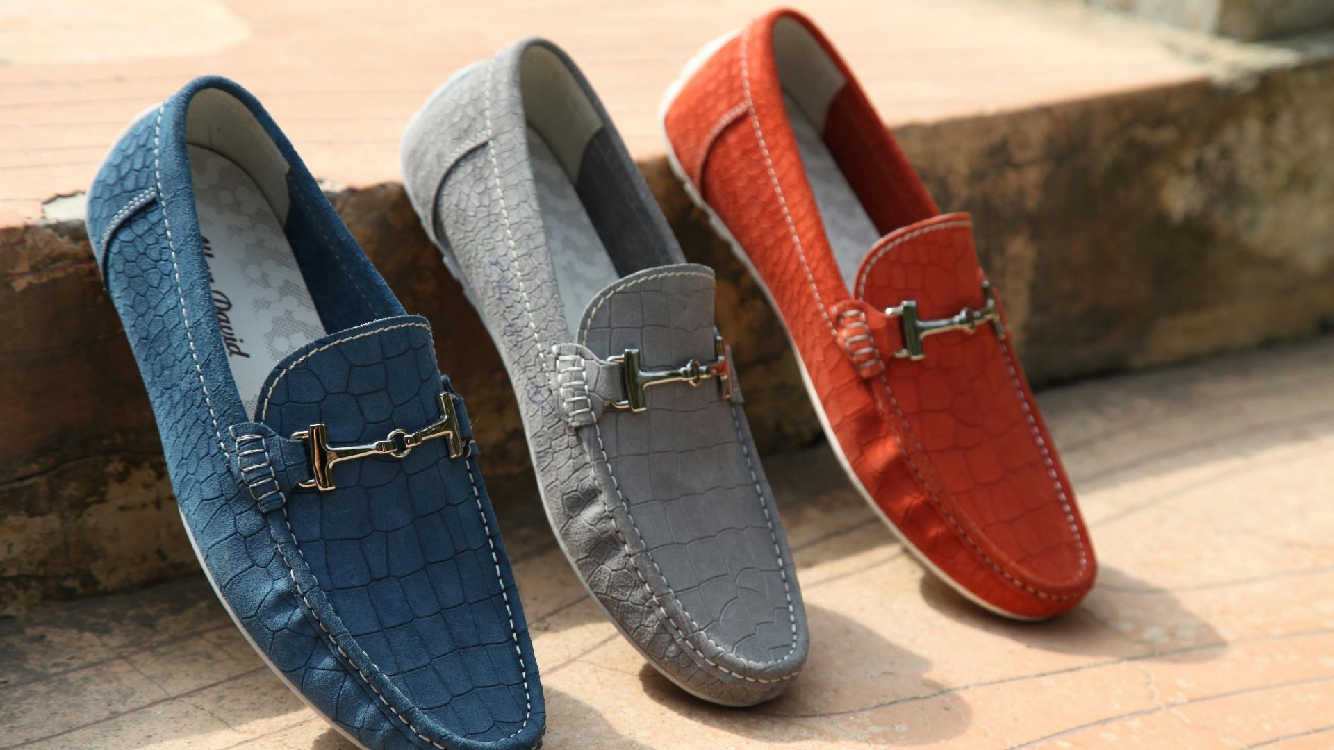 10 fashion choices that improve first impressions & 10 that hurt them