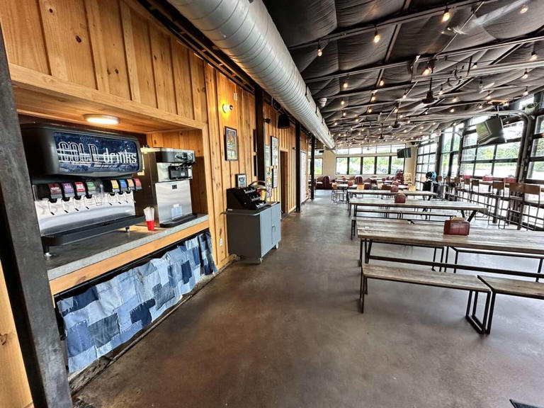 Beloved Austin restaurants, bars that said goodbye in 2025