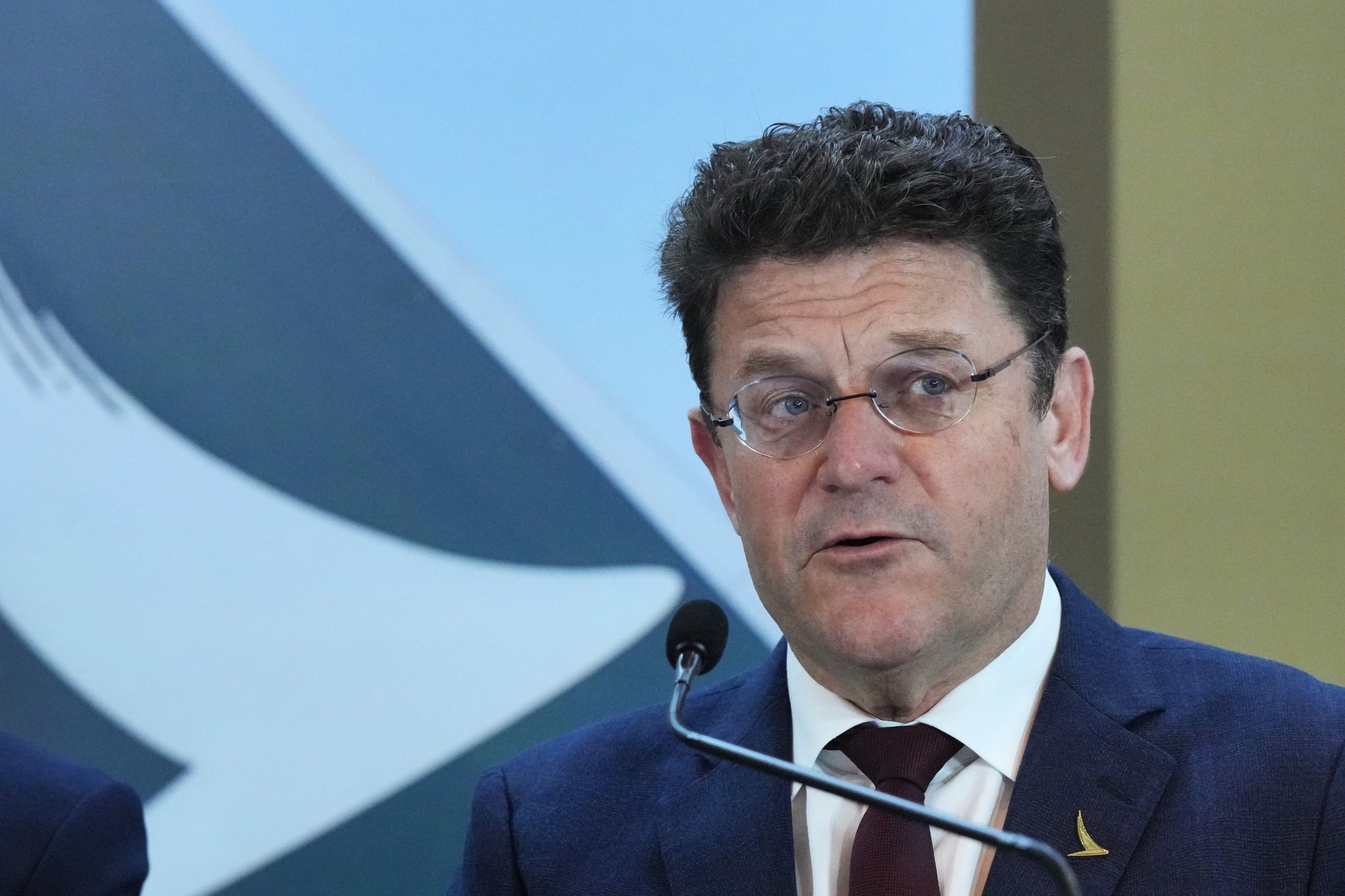 Swire Pacific’s Guy Bradley to take reins at Hong Kong’s Cathay Pacific ...