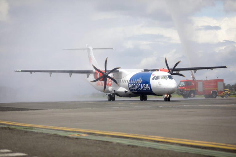 Farhan perjuangkan rute Bandung–Yogyakarta, dinilai strategis ...