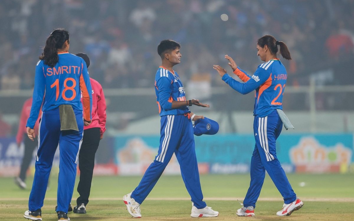 2nd T20I: Charani, Vaishnavi claim two each as India restrict Sri Lanka ...
