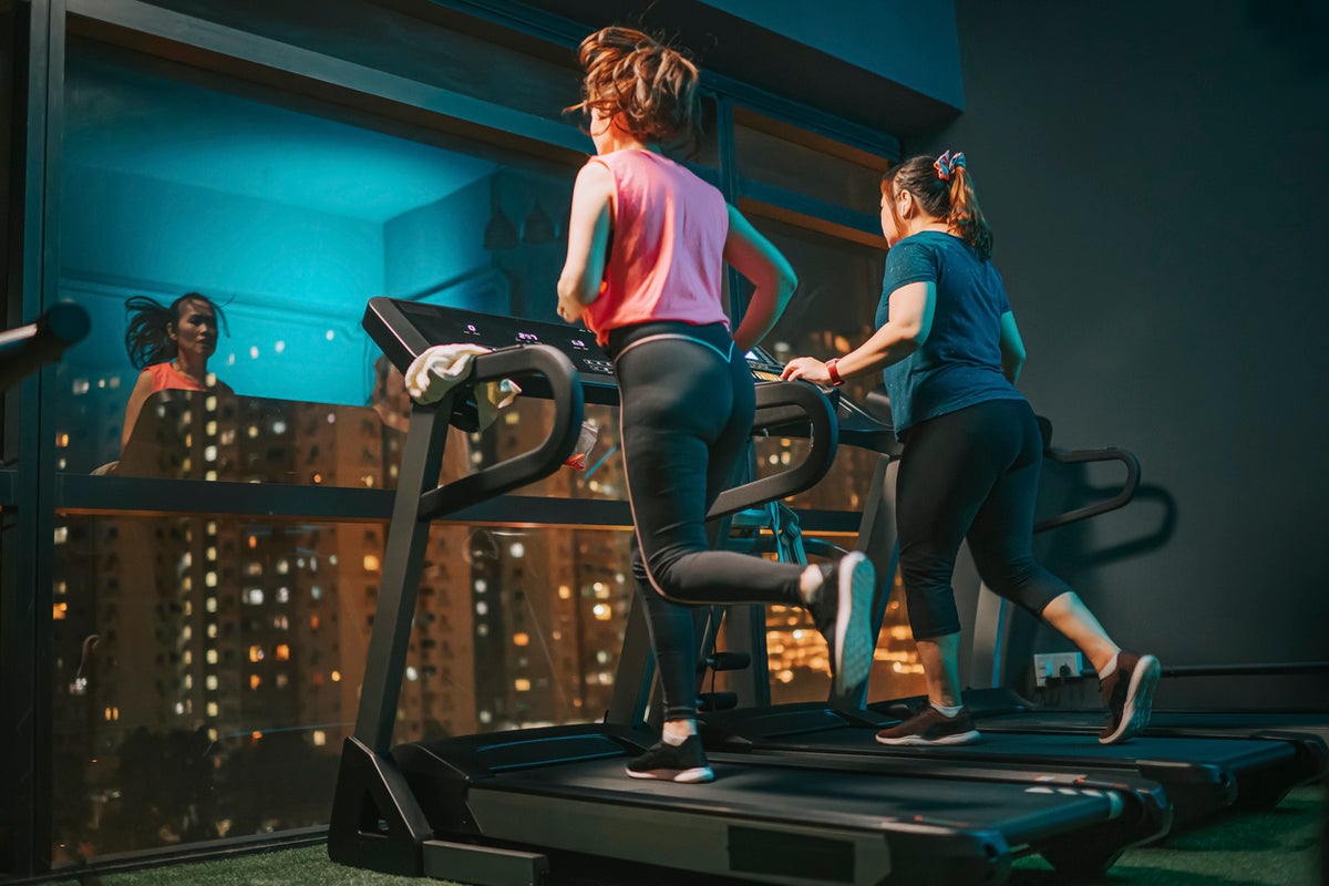 Experts share the truth about nighttime workouts