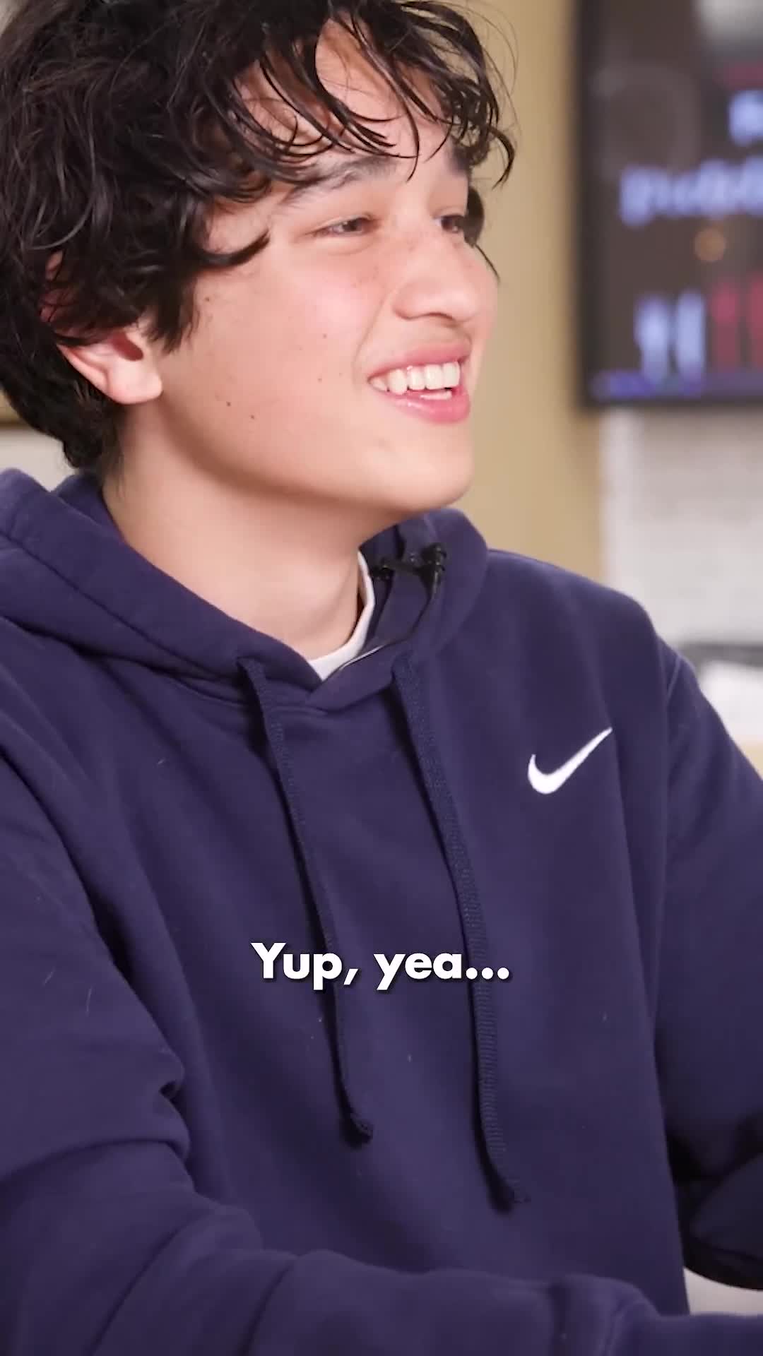 American students try 'pickled onion' Walkers crisps! UK snack shocks ...