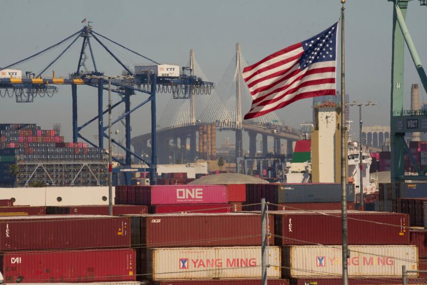 Port workers navigate Trump's unpredictable tariff policies