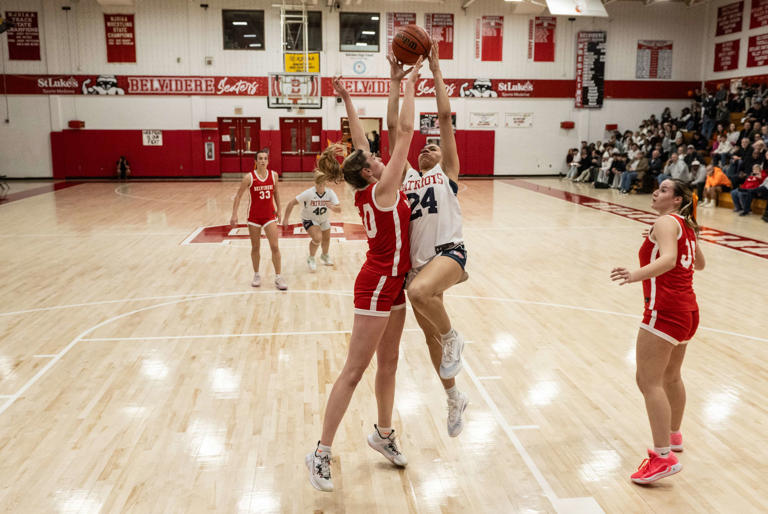 Sroka, the top scorer in school history, leads Belvidere girls ...