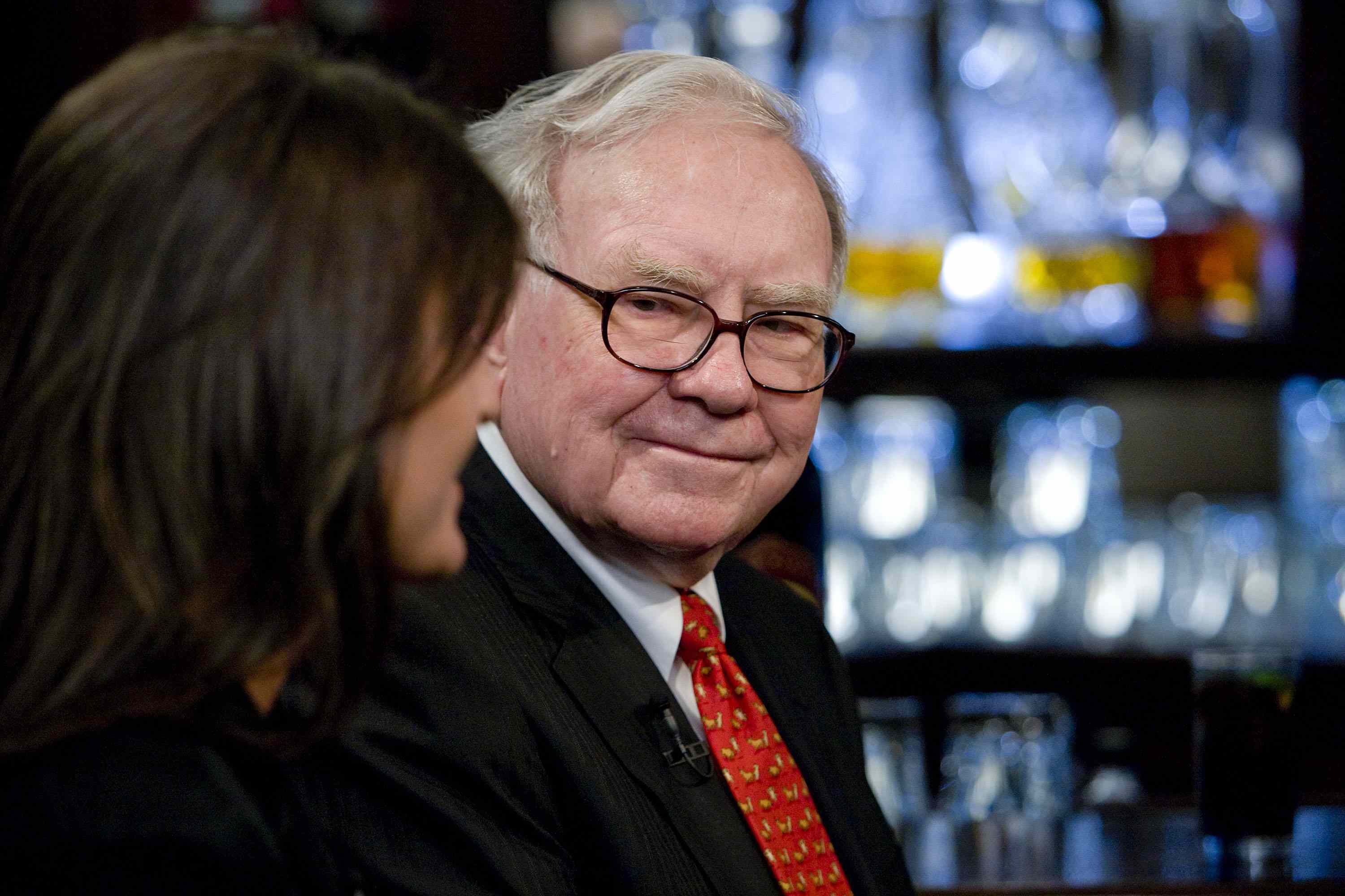 Warren Buffett's 5 rules to avoid investment mistakes and build lasting ...