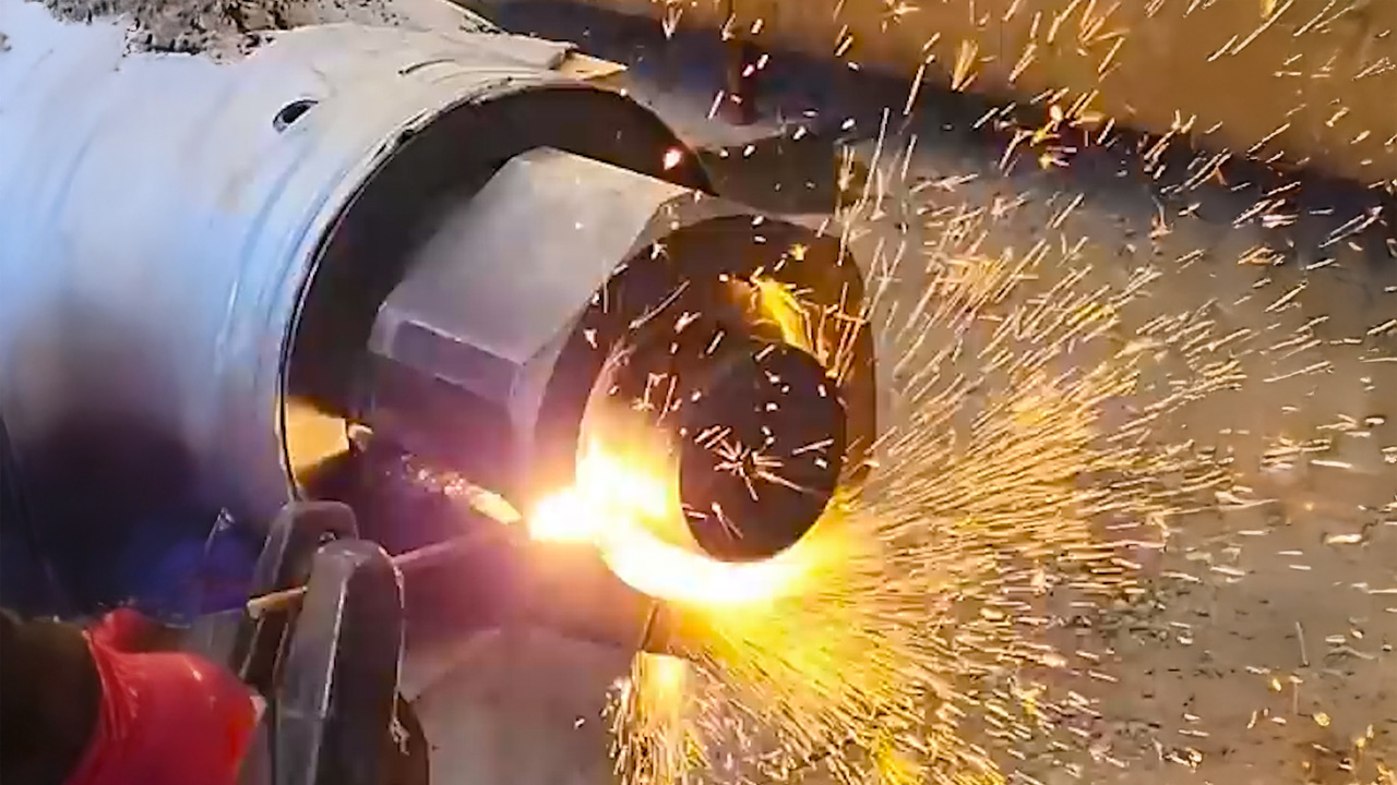 Defeating a seized nut with the right technique