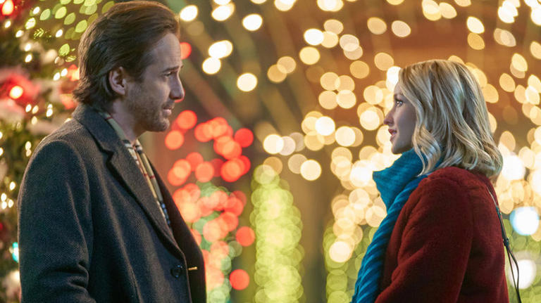The worst Hallmark Christmas movie tropes destroyed in 30 seconds