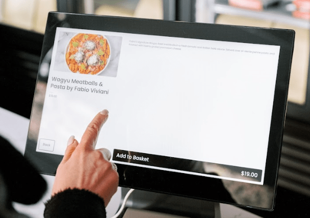 Food service offering 'restaurant-quality' pickup meals launches in ...