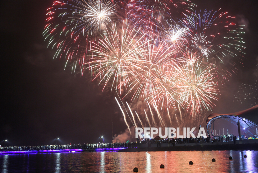 Tak ada pesta kembang api di Ancol saat Tahun Baru 2026, diganti doa ...