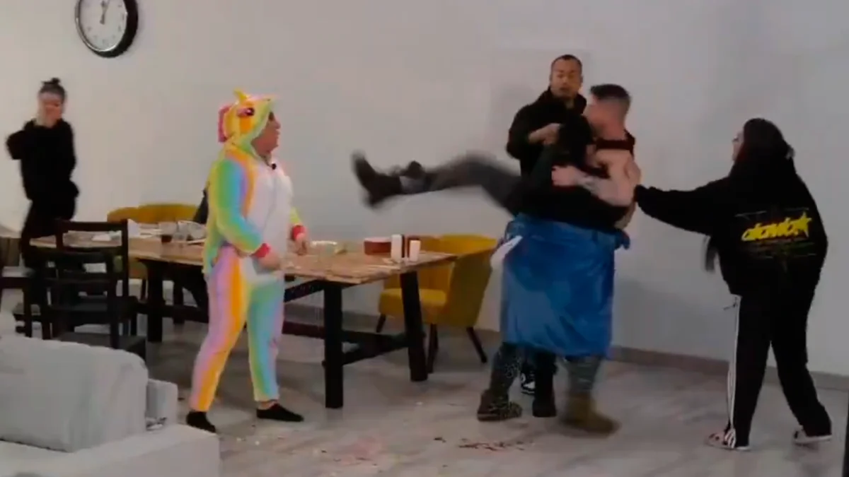 El polémico reality 'La casa de los gemelos 2' ha tenido unas pérdidas ...