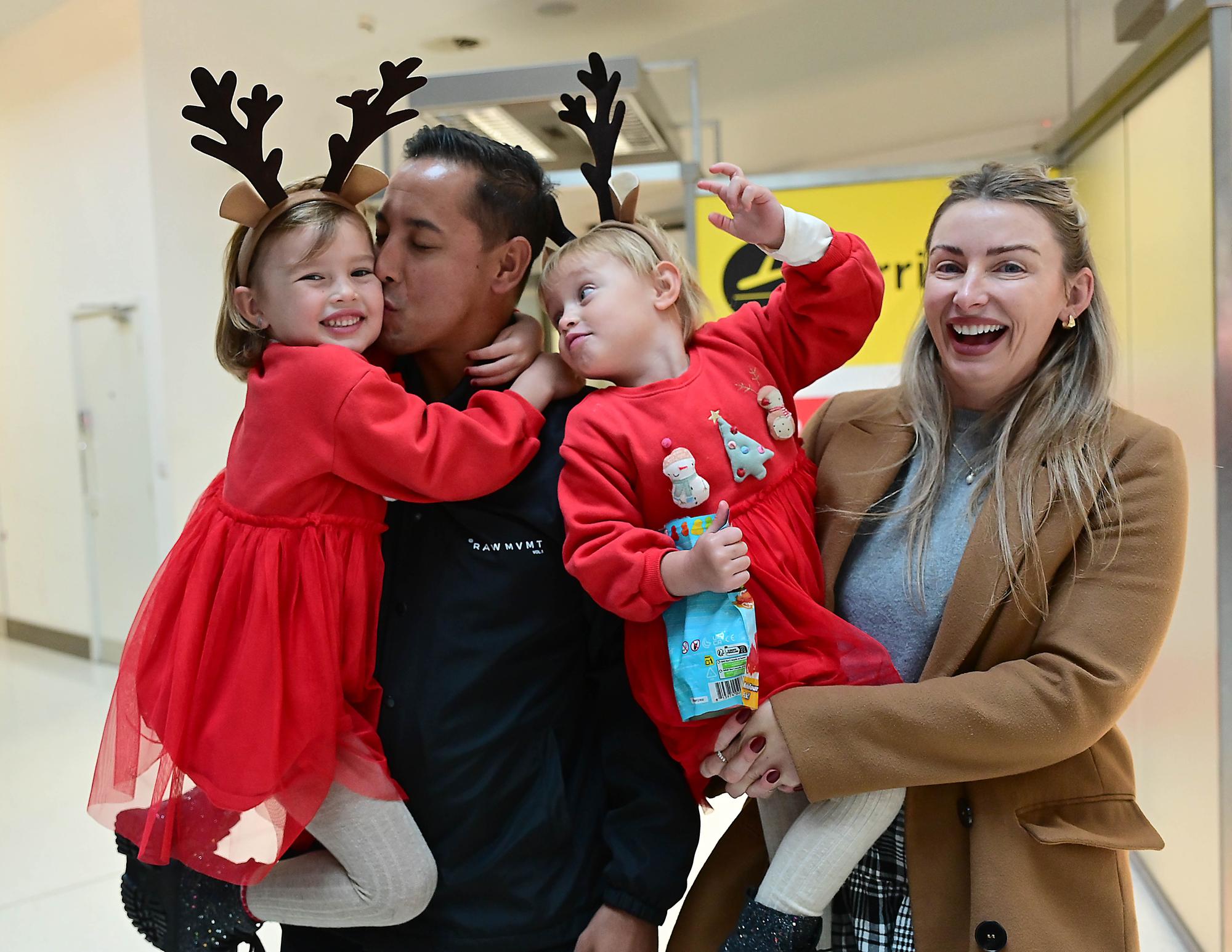 Christmas homecomings spell busiest time of the year for Belfast's ...