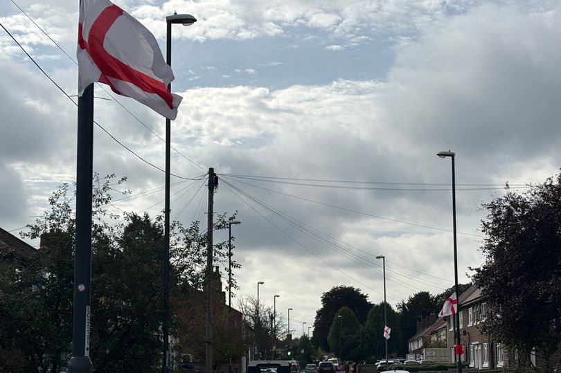 Security guards paid £1,400 to protect workers removing flags in Derby