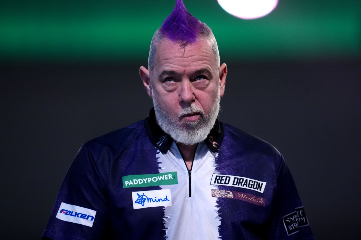 Wright crashes out in round two after predicting he would win title