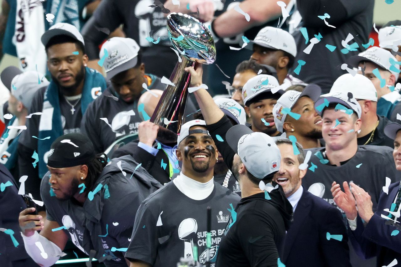 Ex-Eagles player already sold last year’s Super Bowl ring for $124,000 ...