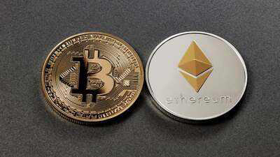 Bitcoin, Ethereum down 2% despite retail rotation: What's going on?