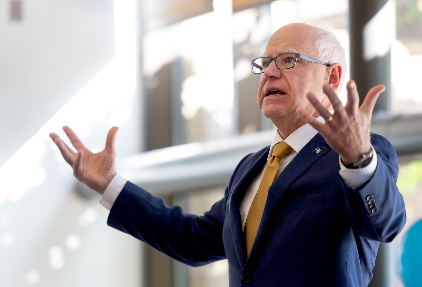 Walz blasts ICE for 'targeting' US citizens in Minnesota; expects ...