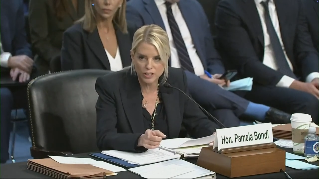 'You stormed Secretary Kristi Noem!': Pam Bondi steps out of line ...