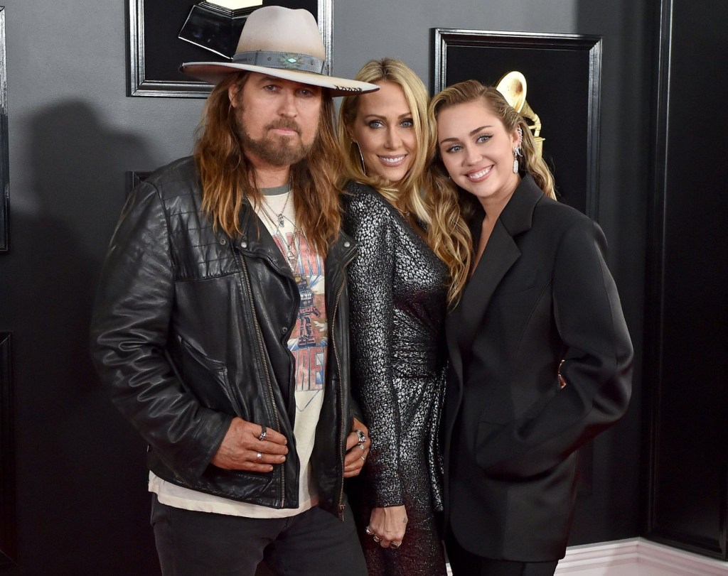 Woman claiming to be Miley Cyrus’ ‘real mother’ plans to secure DNA test