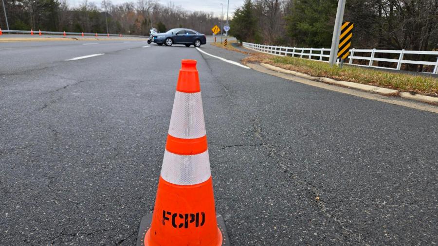 Police investigating deadly pedestrian crash in Fair Oaks