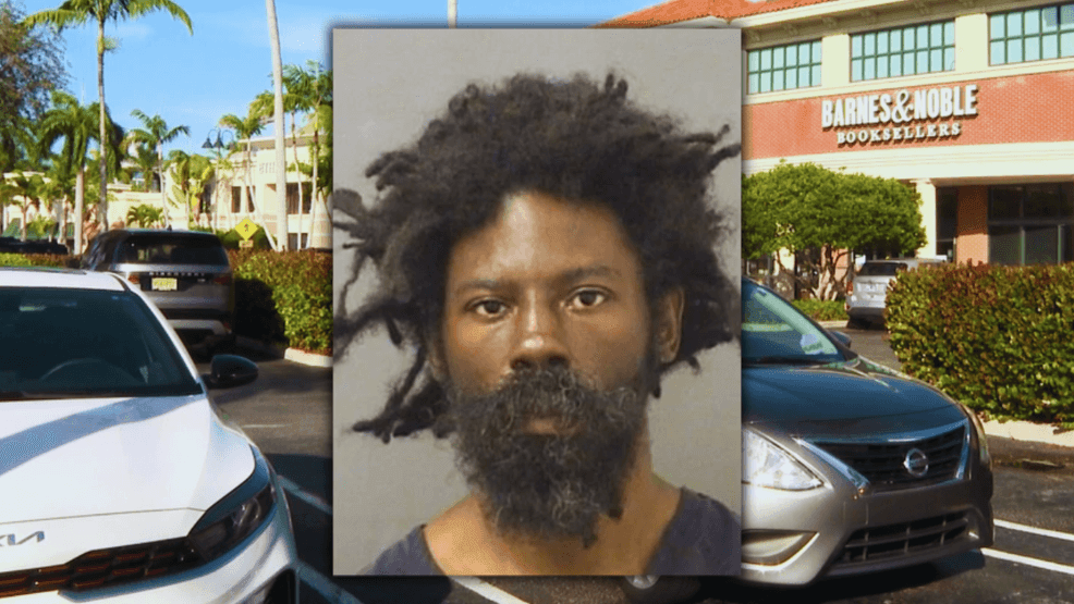 65-year-old woman killed in stabbing inside Barnes & Noble in Florida