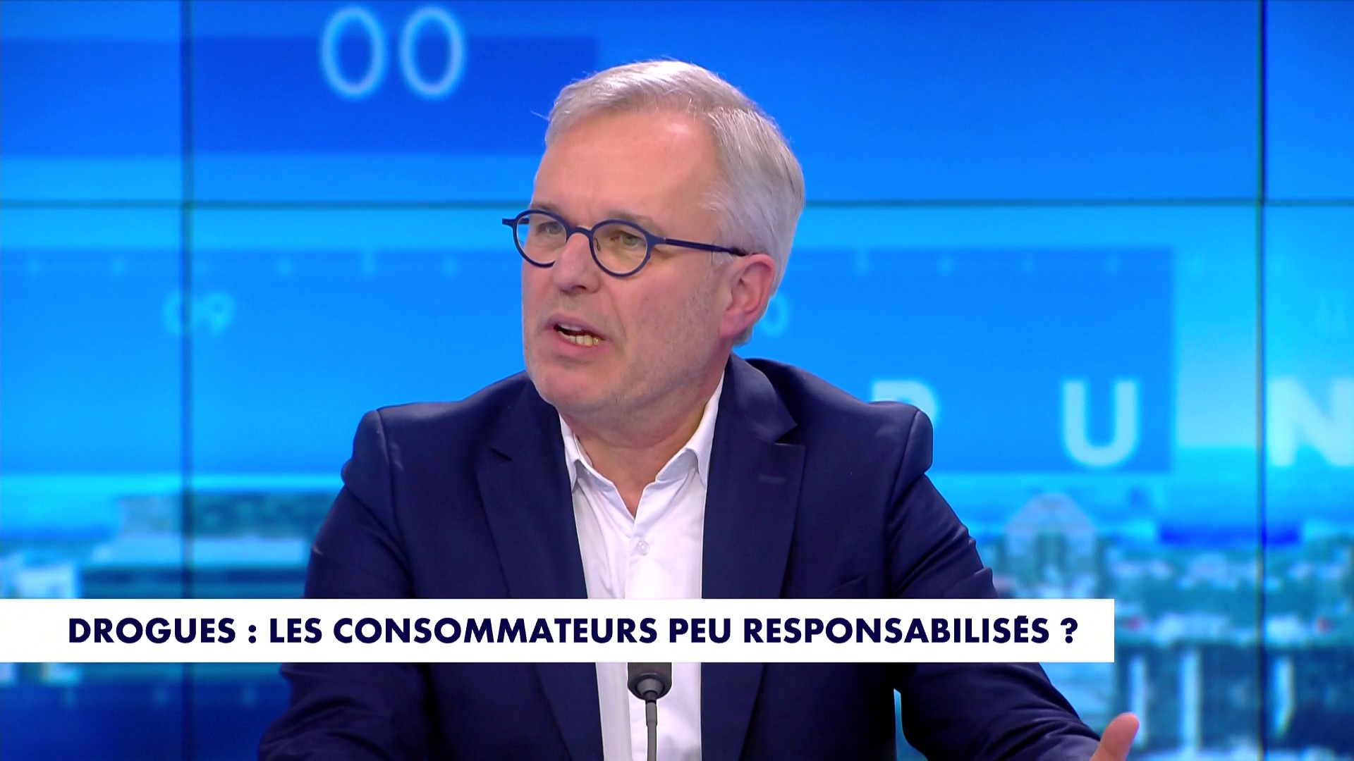 François de Rugy : « On peut valoriser la production viticole française ...