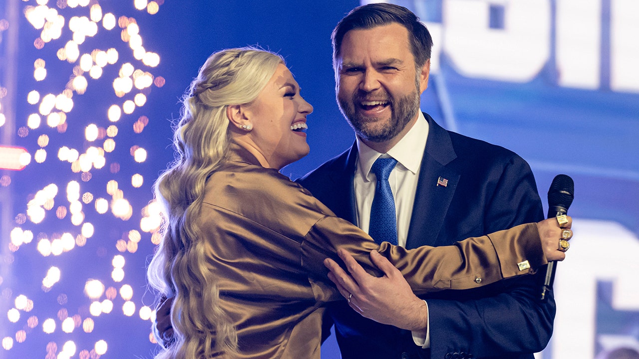 Youngkin backs JD Vance for 2028, calls vice president a 'great' GOP ...