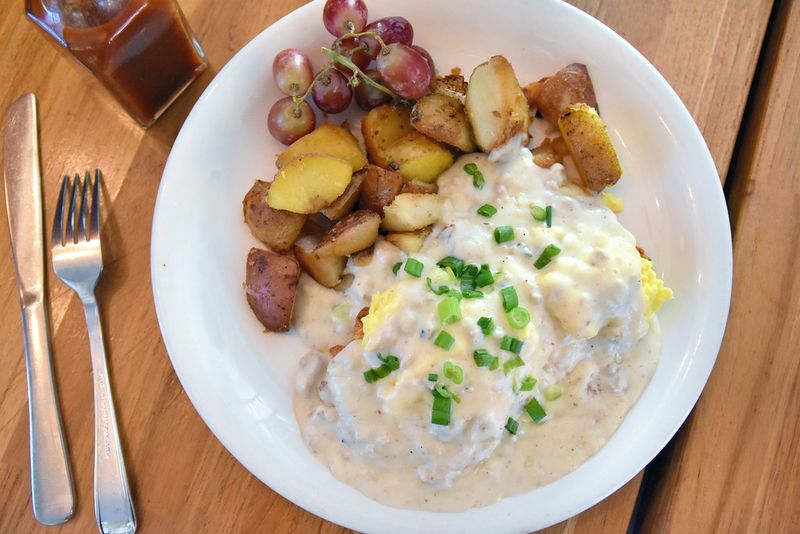 20 American foods that sound odd on paper but make perfect sense after ...