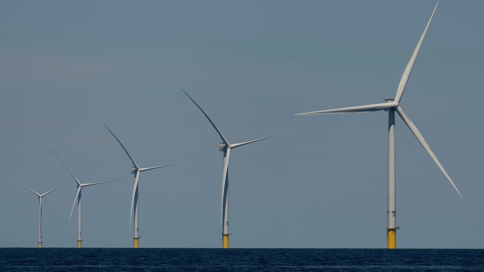 Governors call President Trump's offshore wind lease pause a lump of ...