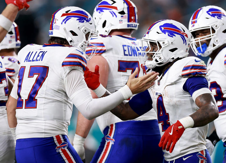 Allen, Cook, and Dawkins named starters in the 2025 Pro Bowl Games