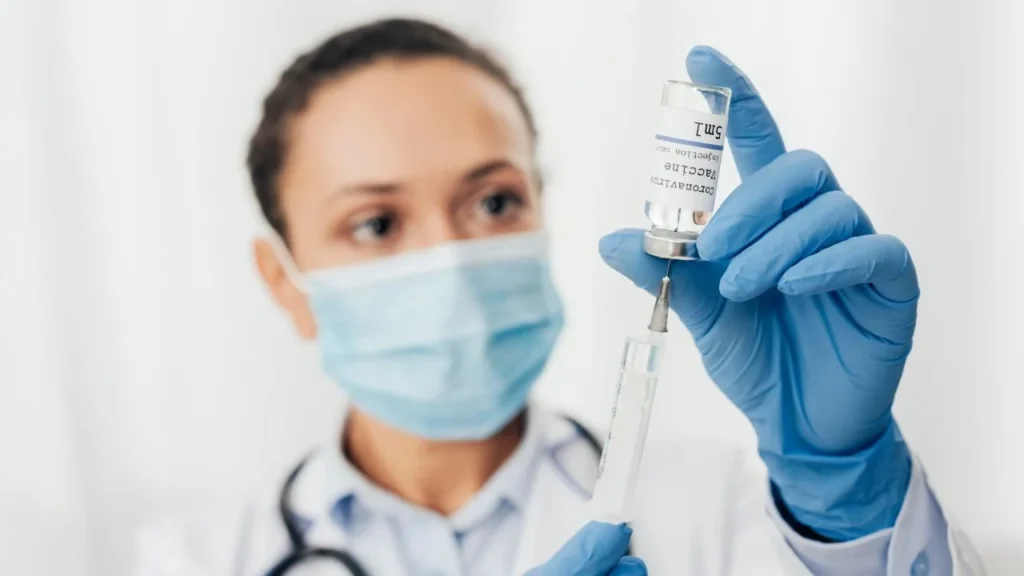 ¿Qué vacunas se deben aplicar en invierno? Toma nota