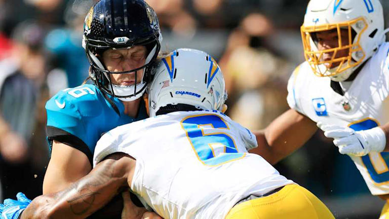 Chargers make smart roster move after Perryman suspension, Vidal injury