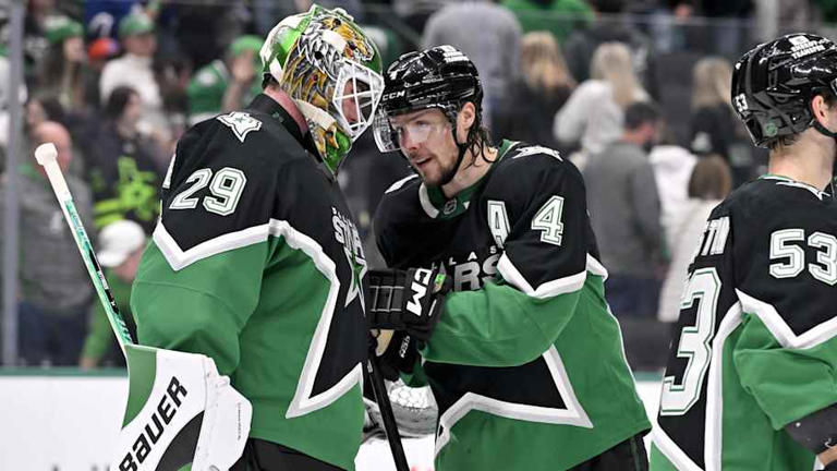 The Dallas Stars look to spread Christmas cheer with a win in Detroit