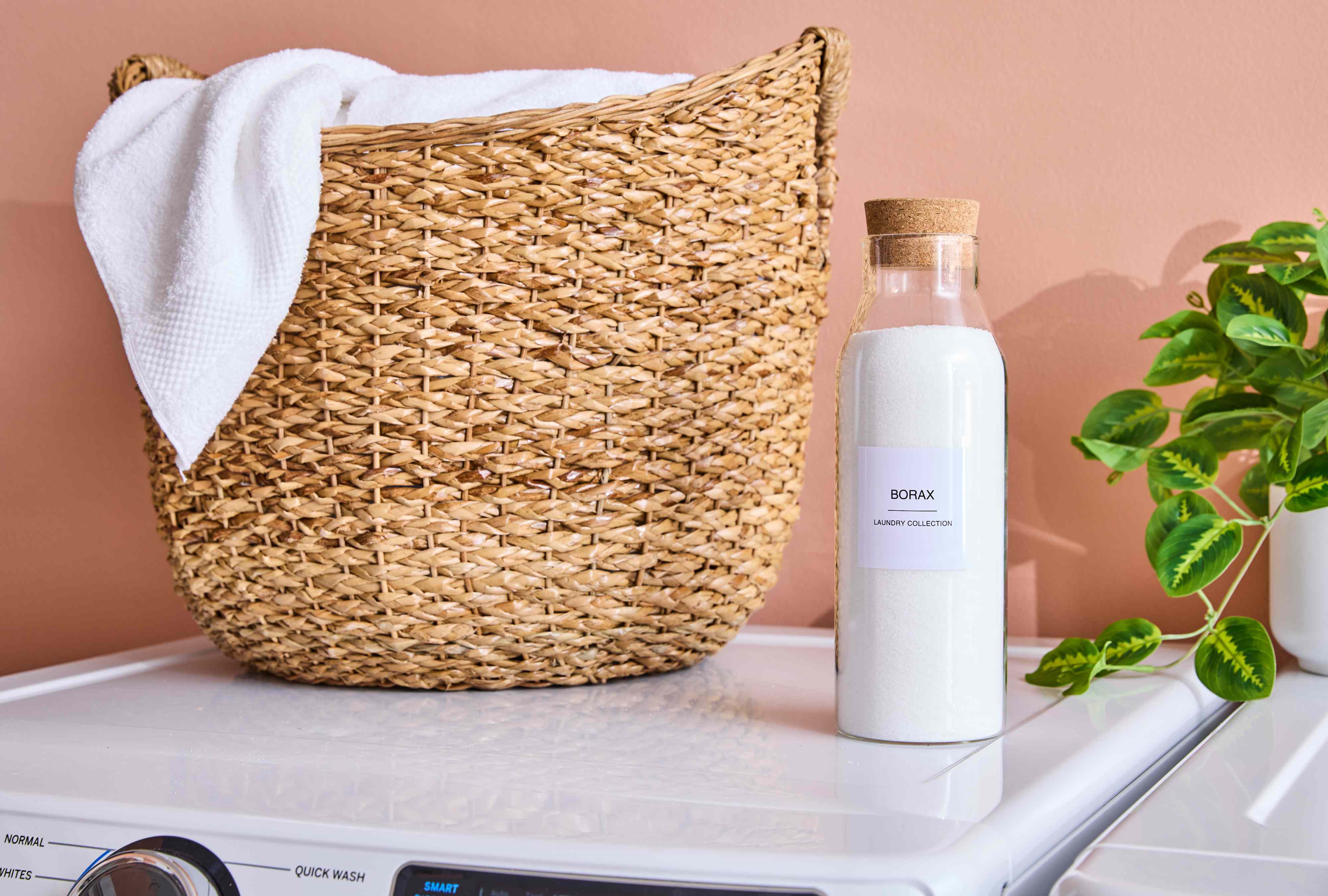 5 things you can add to your laundry for softer towels (you already ...