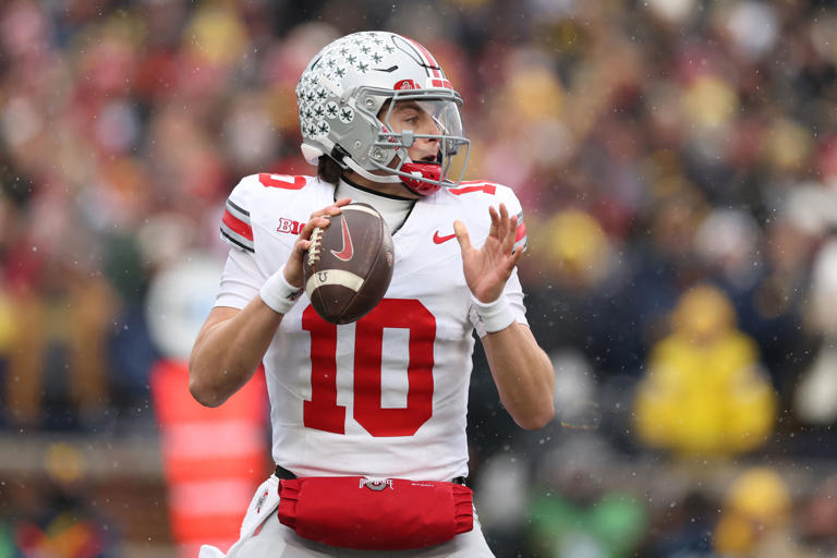 ESPN reveals strong prediction for Ohio State-Miami CFP showdown