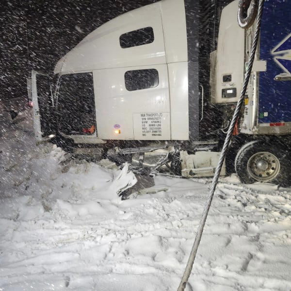 Coquihalla Highway re-opens after multiple vehicle crashes