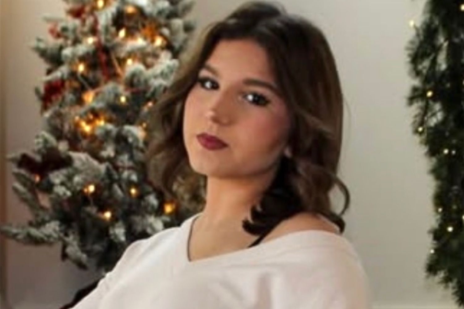 Dad speaks out after 'perfect' daughter, 19, dies in fall at unused ...