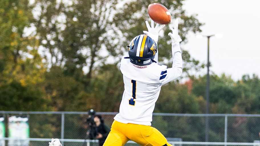 Nebraska surges into top tier for 2027 4-star cornerback