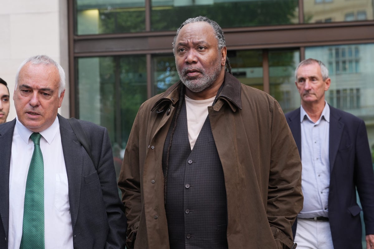 Comedian court summons quashed after attempt to get him ‘cancelled’