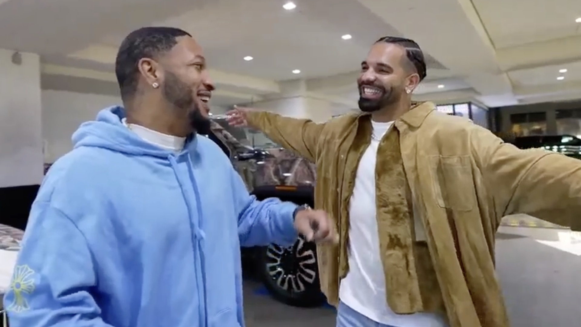 Watch Drake surprise BenDaDonnn with a $800,000 Rolls-Royce Spectre Mansory