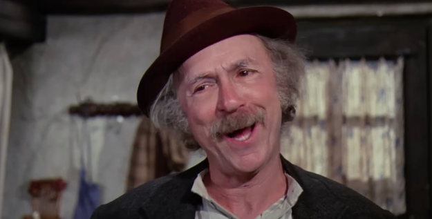 Santa from "Rudolph the Red-Nosed Reindeer" makes Grandpa Joe look like ...
